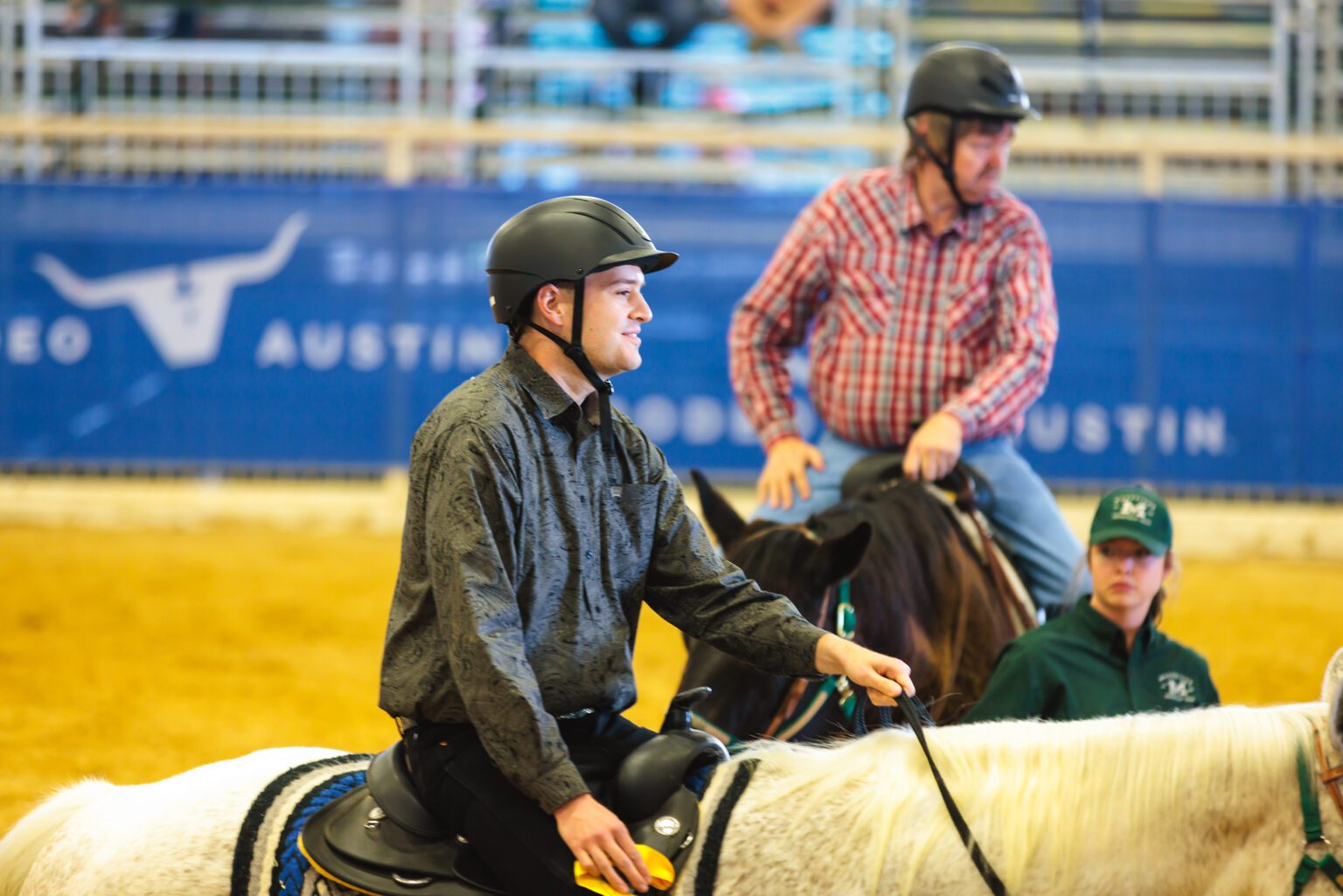 Volunteers Capture Gold Stirrup Horse Show in Stunning Photos - Marbridge